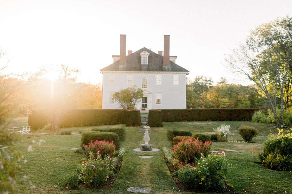 22 Best Southern Maine Wedding Venues : Maine Wedding Photographer