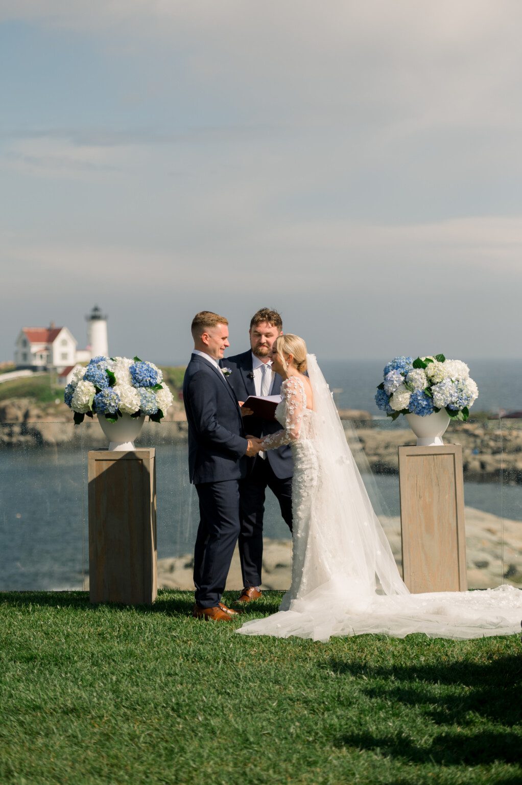23 Best Southern Maine Wedding Venues : Maine Wedding Photographer